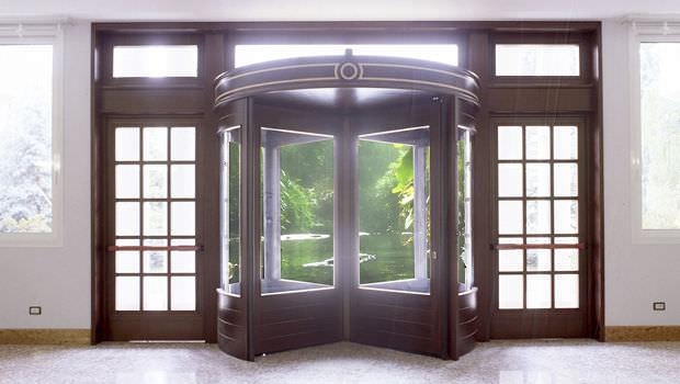 Wooden Revolving Doors - Madoors